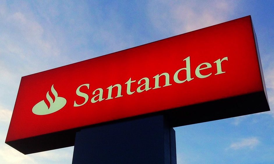 Santander announces 111 branch closures | Retail Sector