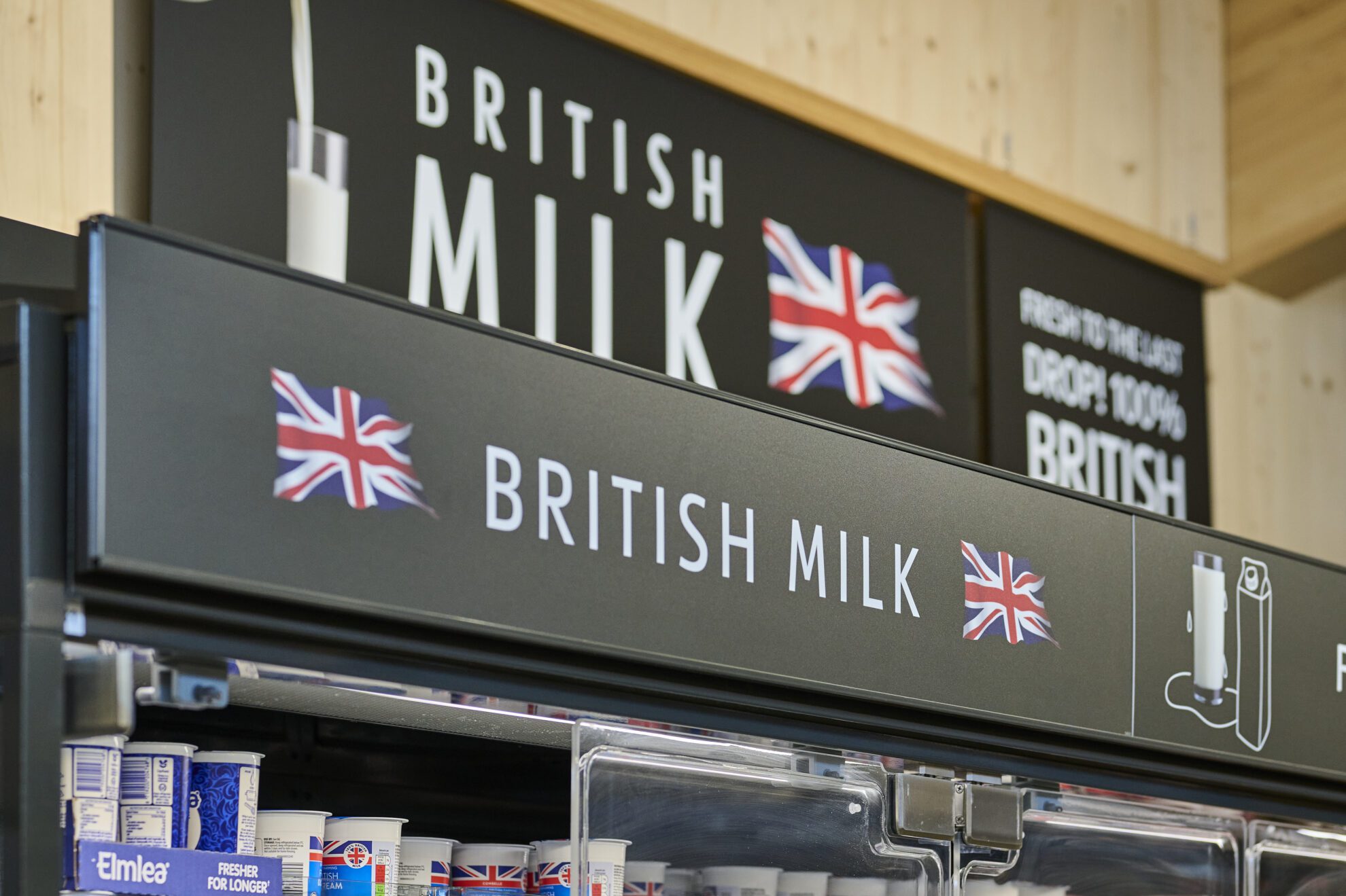 Aldi to remove use by dates on milk | Retail Sector