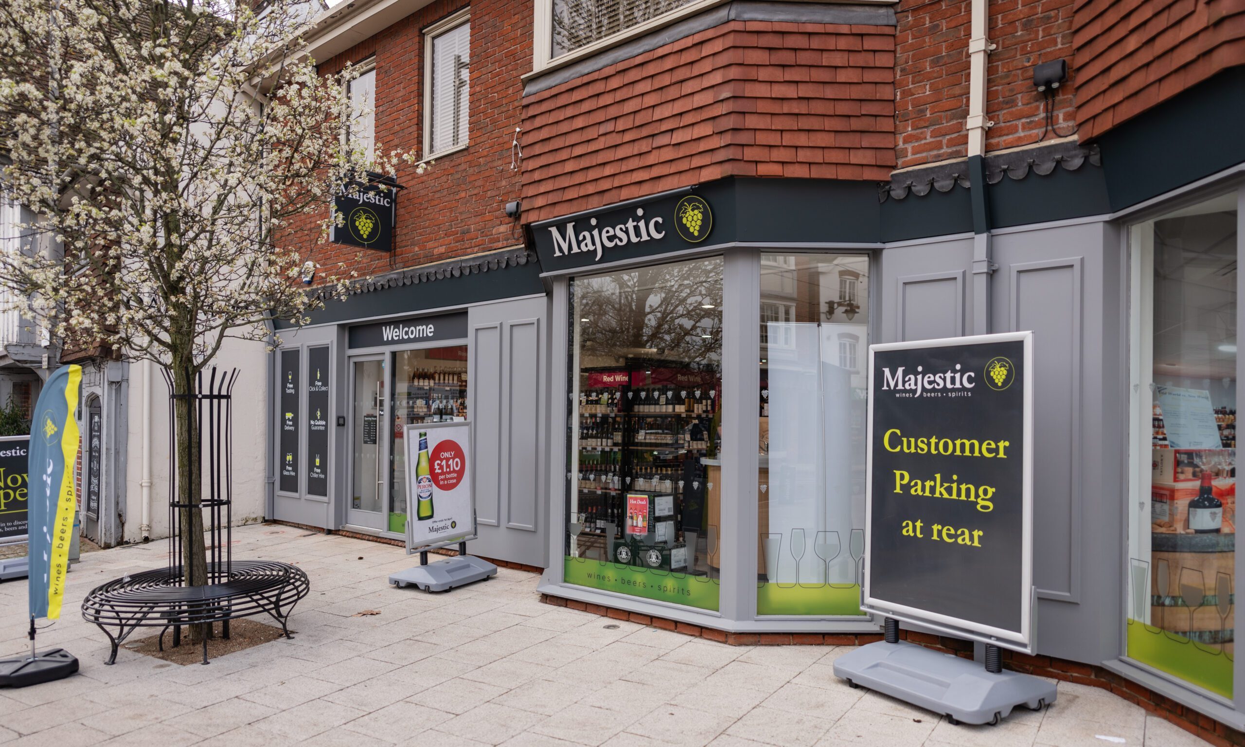 Majestic opens latest small-format store in Marlow | Retail Sector